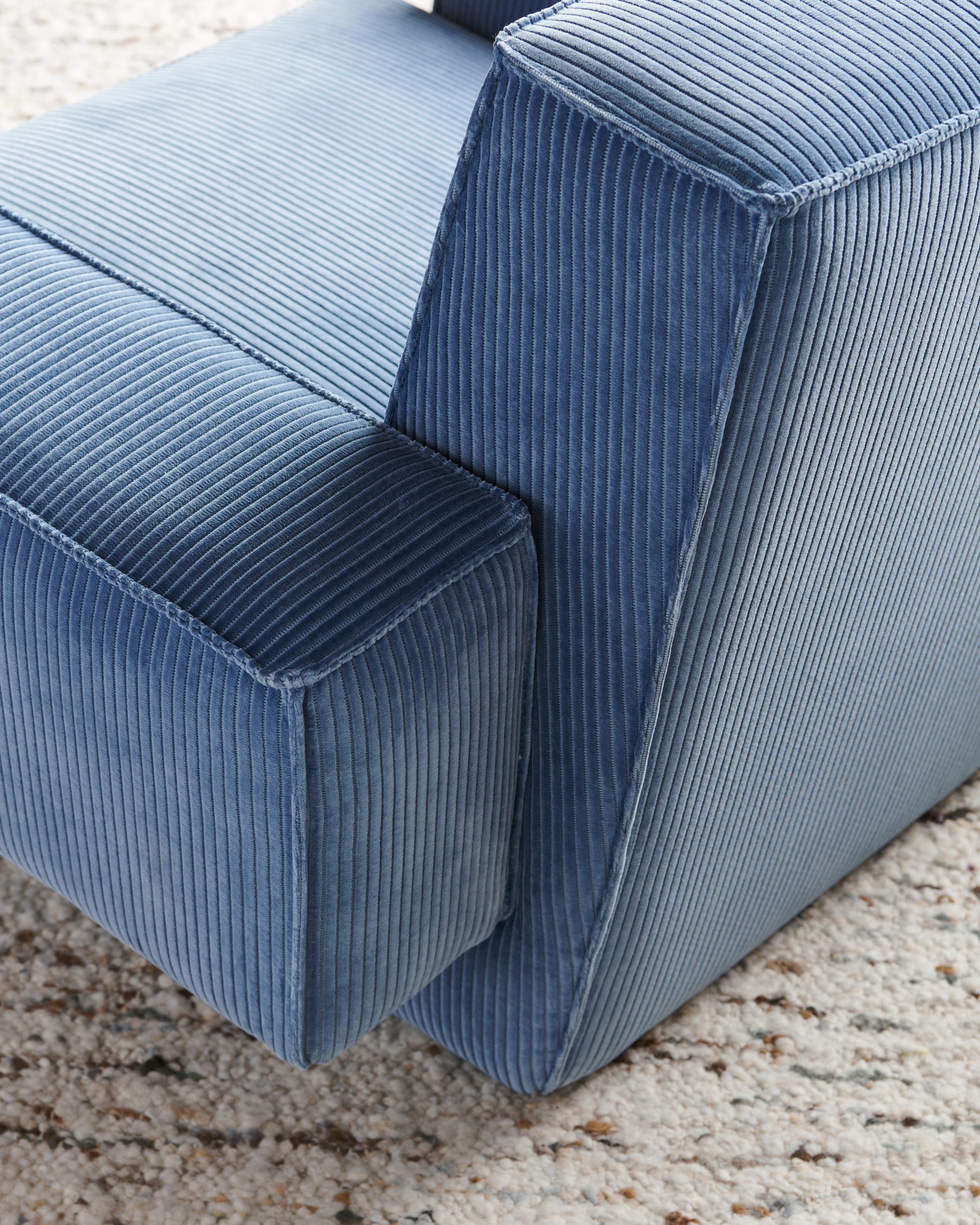 Kvadrat Phlox Upholstery Fabrics